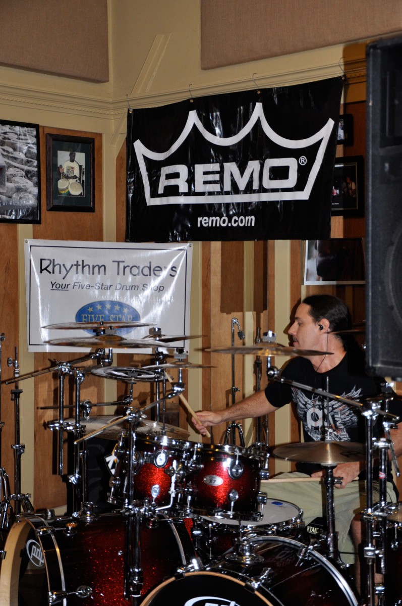 Derek Roddy Drum Set Clinic 2010 | Rhythm Traders Drums & Percussion ...